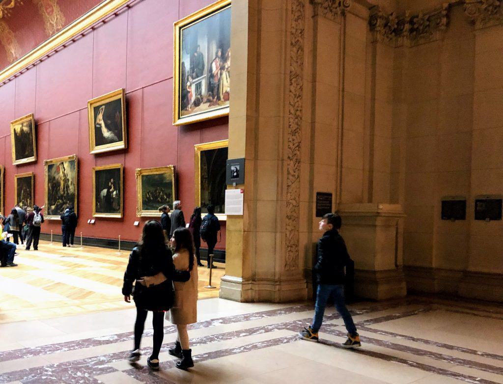 Scavenger Hunt In Paris | Stroller in the City