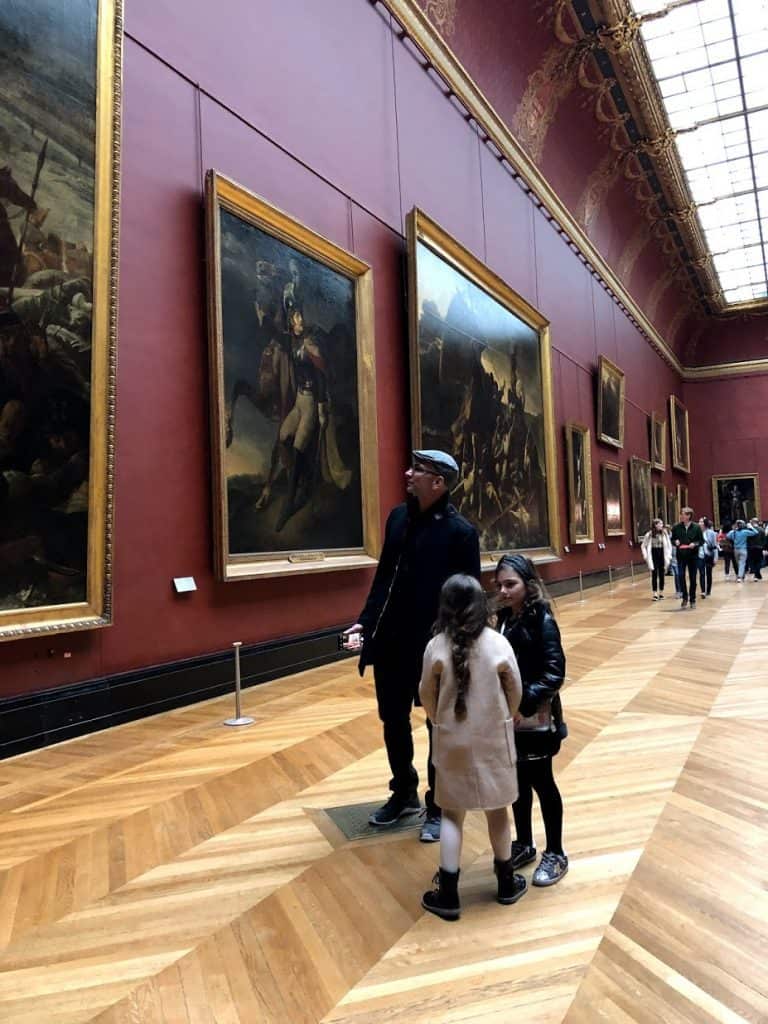 Scavenger Hunt In Paris | Stroller in the City