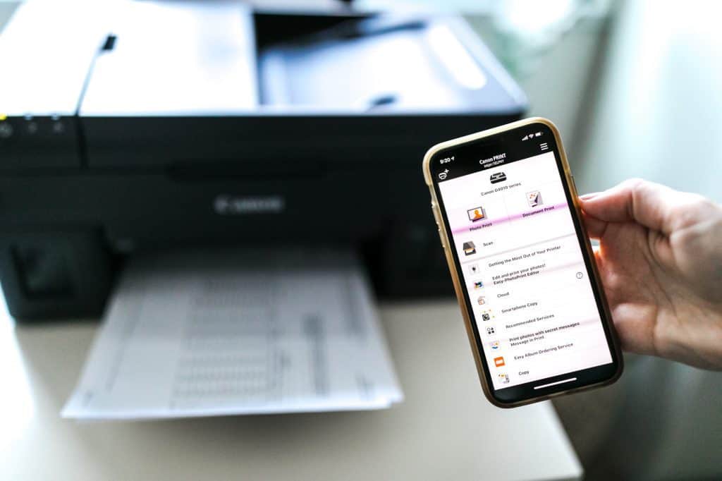 Tips & Tricks For Making Tax Season Less Painful | Stroller in the City