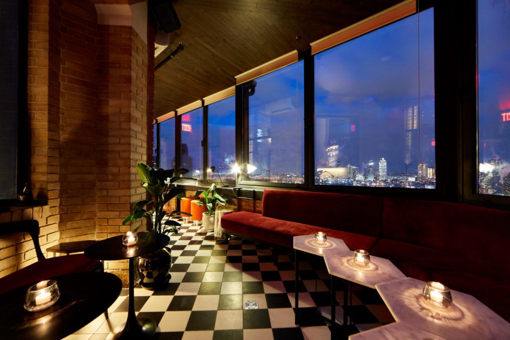 Best Rooftop Restaurants in NYC - 20 Spots Recommended by Locals