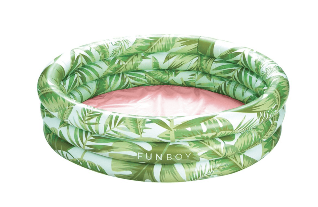 The Coolest Water Floats For Summer | Stroller in the City