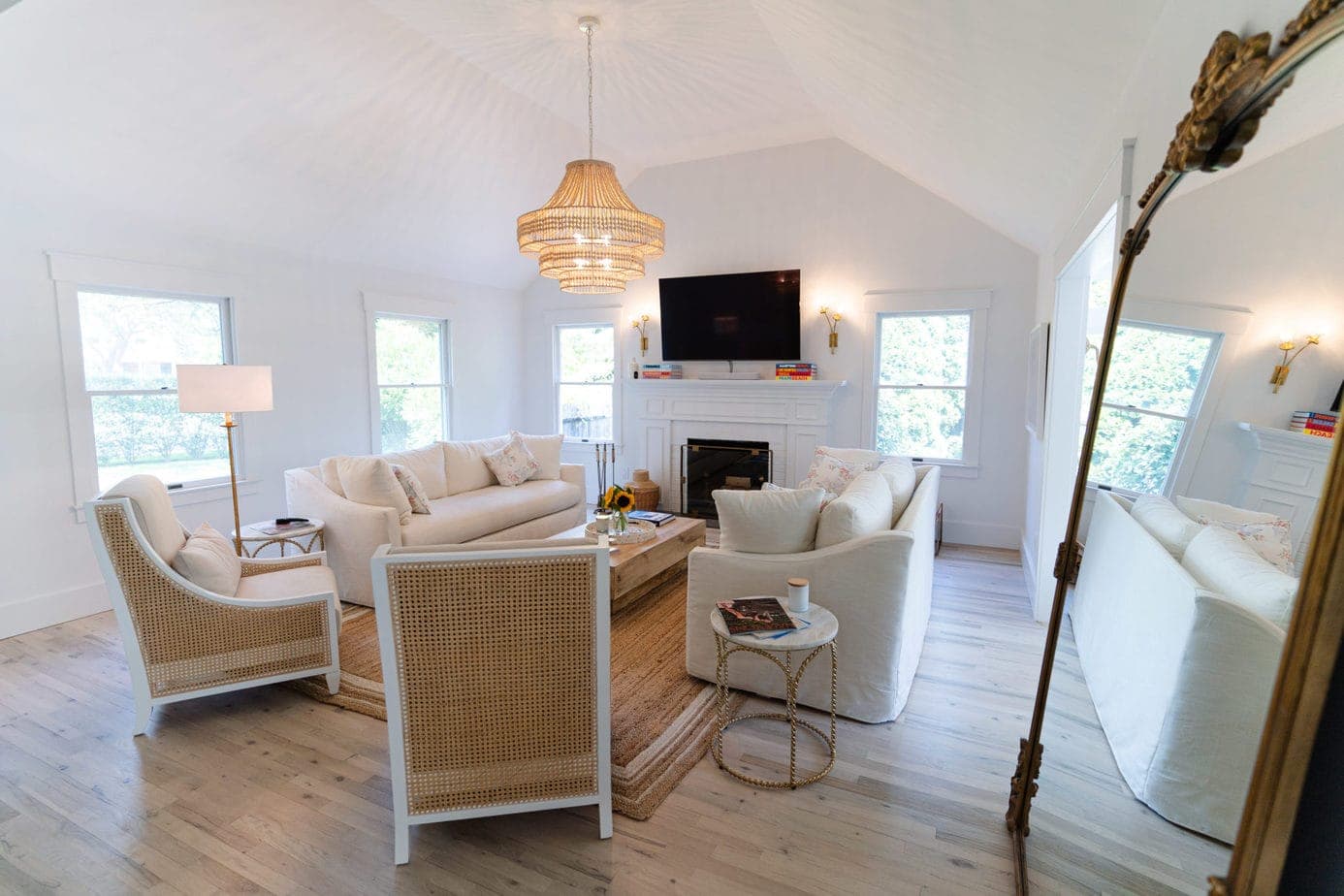 Modern Home Management with Humming Homes | Stroller in the City