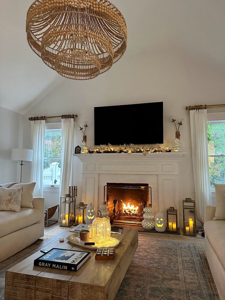 Creating a Cozy Fall Space | Stroller in the City